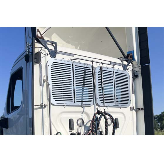 Real Wheels Rear Window Guards For Freightliner Cascadia