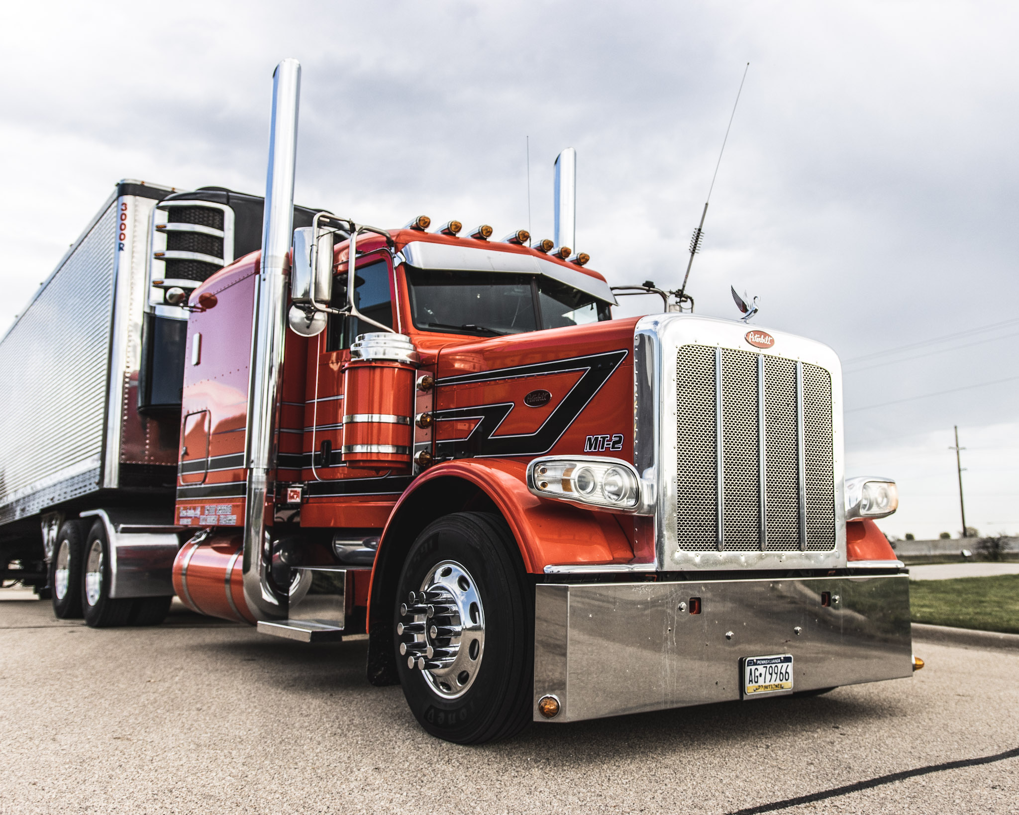 About Us | Big Rig Chrome Shop